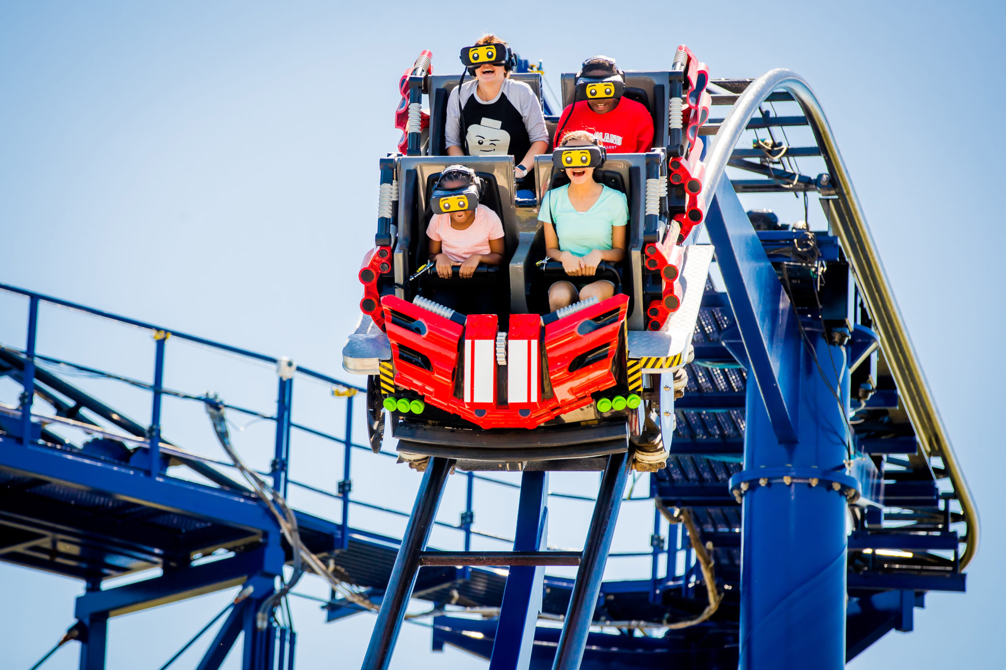 The Great LEGO Race Virtual Reality Kids Coaster Now Open At Legoland ...