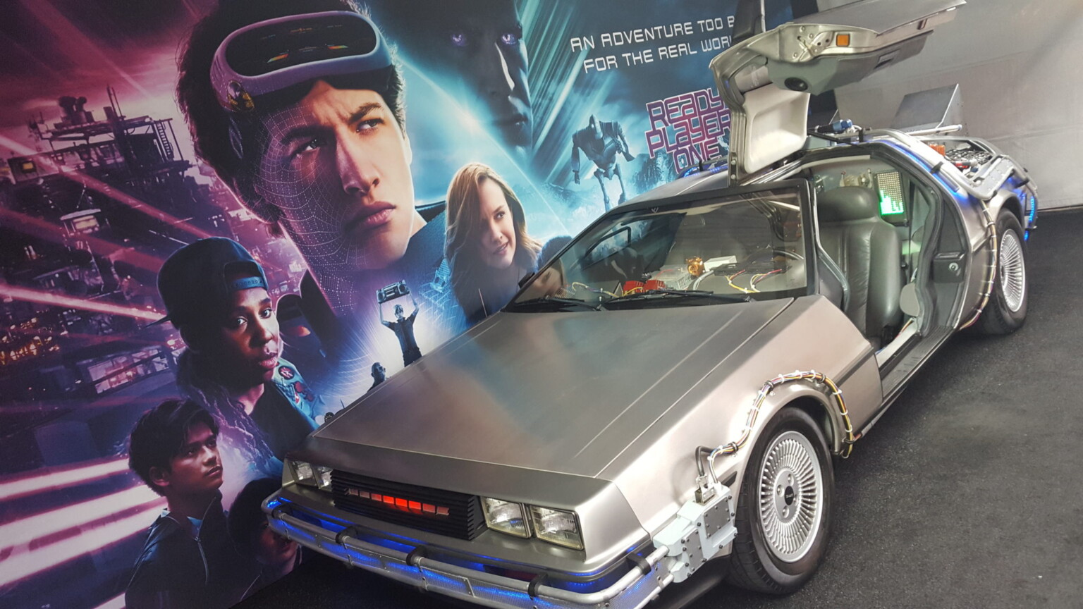 Check Out the Final of Hollywood's Ready Player One Challenge ...