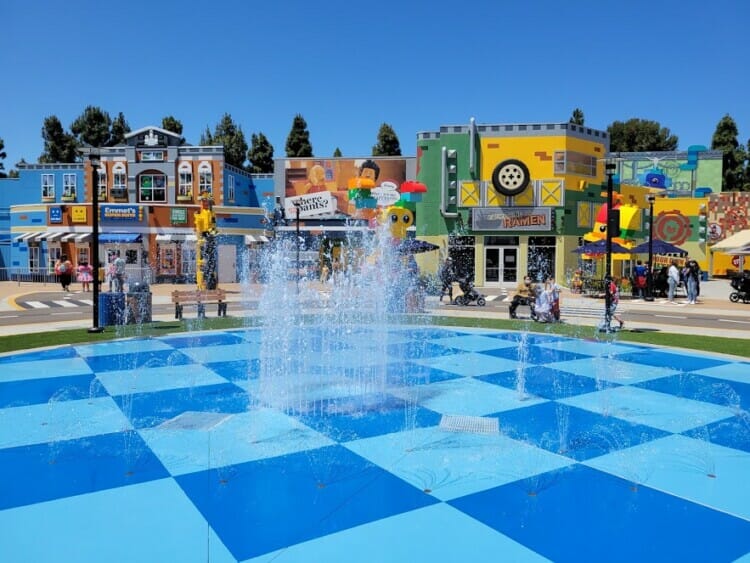 Legoland California - The Lego Movie World is Now Open! - Socalthrills.com