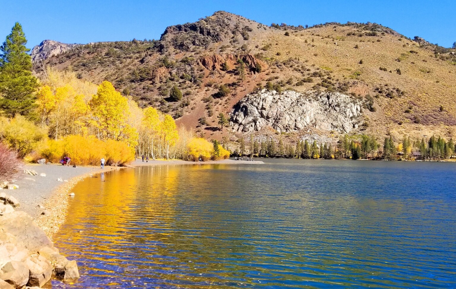A Fall Journey to June Lake, California - Socalthrills.com